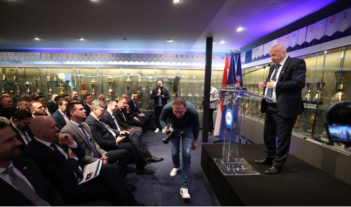 /FOTO/ Predstavljen projekt izgradnje novoga stadiona Maksimir - Novo.hr